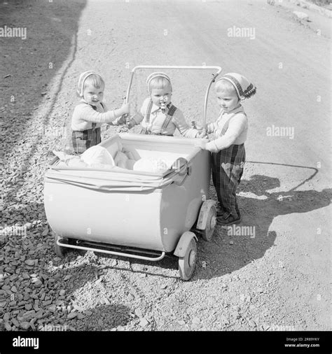 Current 23 4 1960 Triplets Tripling Twins Strange Case On Nesodden Outside Oslo In The Course