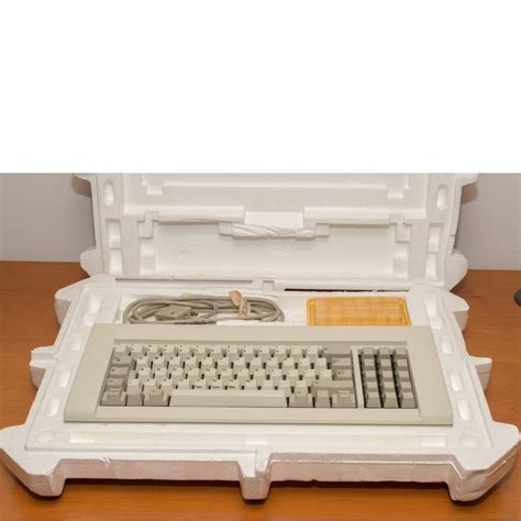 Original Ibm “unsaver” Model F F104 Keyboard 1387033 Brand New Model