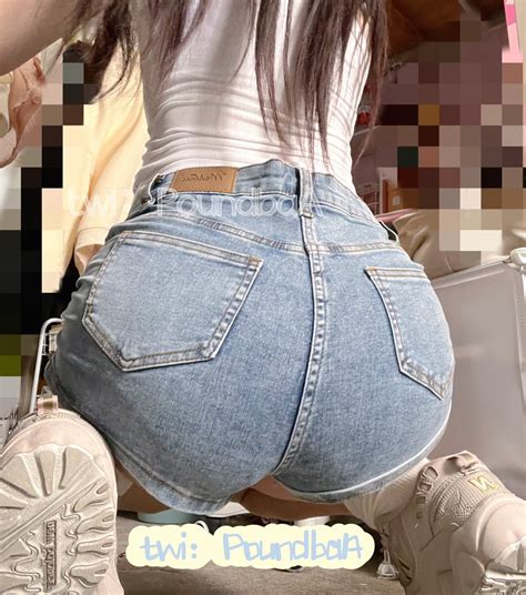 原味小葵（咨询闲置请加qq） On Twitter 我还这么年轻 不这么穿可不行 0xnmhs Jrnenxue Xzhibb 嫩妹会所