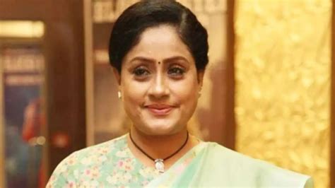 తెలంగాణ తల్లి రూపం మార్పుపై మాట్లాడే హక్కు బీఆర్ఎస్‌కు ఎక్కడున్నది విజయశాంతి Times Now Telugu