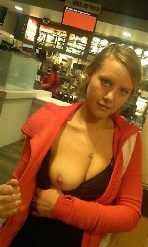 Flashing Titty At Burger Joint Gthang