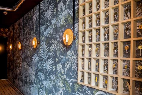 A Guide To Calculating The Amount Of Light Needed In A Room Mullan Lighting