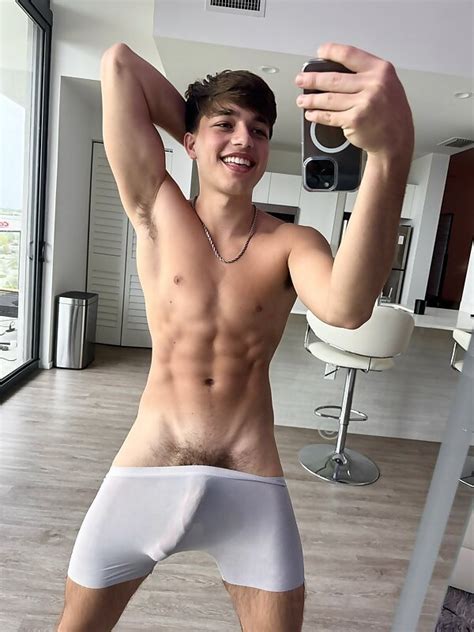 Brad Sherota Photo BabeFriendTV Com Brad Sherota Photo BabeFriendTV Com