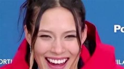 Sci Freestyle Eileen Gu Risponde Con Una Risata Al Giornalista Ori