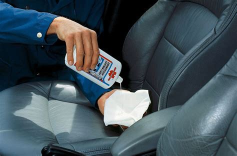 Уход за салоном автомобиля: правильный уход за кожаным салоном авто