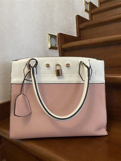 Продам сумку — ціна 300 грн у каталозі Сумки Купити аксесуари за доступною ціною на Шафі