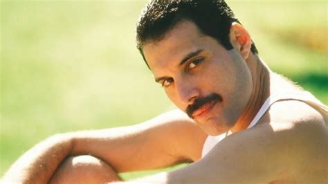 Фронтменът на Queen Фреди Меркюри е имал тайна дъщеря