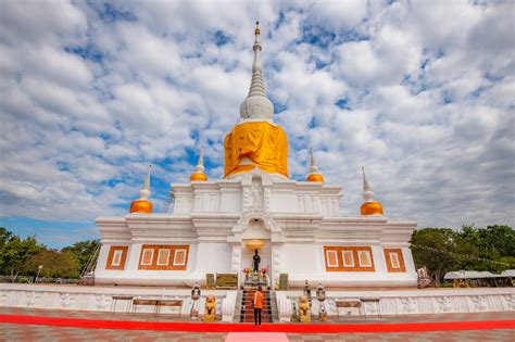 พระธาตุนาดูน