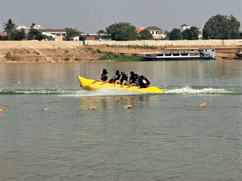 สถานีหนองคาย เปิดแล้วเที่ยวหาดทรายทอง แนะนำร้านอร่อยในหาดมรายทอง ร้านจุ๋มจิ๋ม ริมหาด