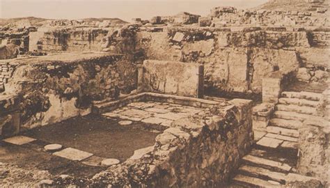 The Ancient Script That Has Remained Unsolved For Over A Century The Ancient Script That Has Remained Unsolved For Over A Century
