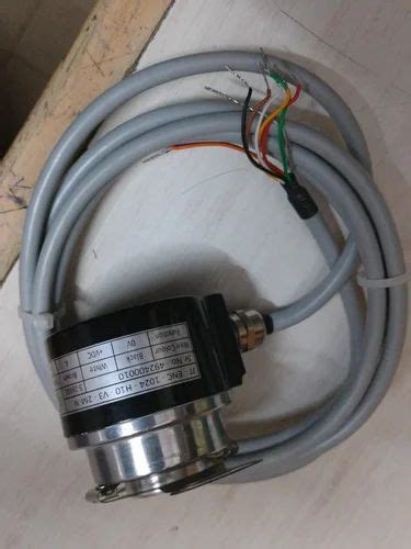 Hollow Shaft Type Incremental Rotary Encoder At 9000 Unit Absolute Angle Encoder In New