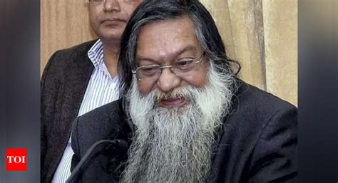 Abhijit Sen Economist And Former Planning Commission Member Abhijit Sen Passes Away India