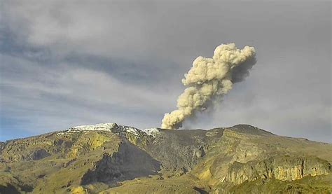 Noticias Tolima Reportan Emisión De Ceniza Del Volcán Nevado Del Ruiz