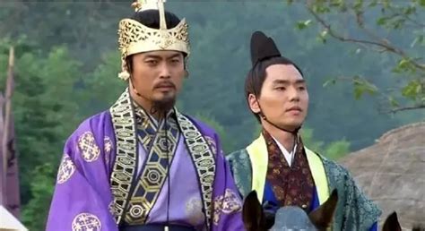 یوگو در امپراطور افسانه‌ها پسر کیست؟