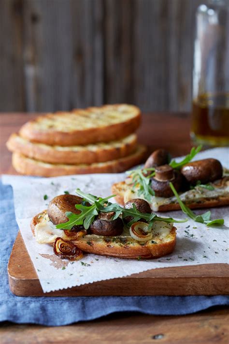 Cremige Pilz Bruschetta