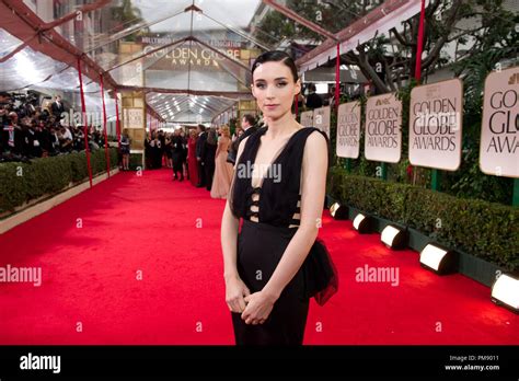Rooney Mara 2022 Golden Globes