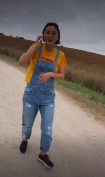 June Liu刘玥 抖音