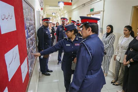 المفتش العام يتفقد الجاهزية الأمنية للشرطة النسائية وكالة أنباء البحرين