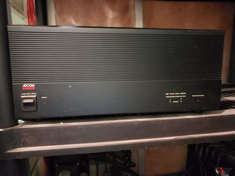 Adcom Gfa 555 Mkii Amp And Adcom Gsp 560 Surround Processor Amp For Sale Canuck Audio Mart