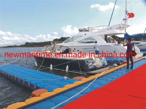 HDPE Floating Pontoon Floating Marina Platform Yacht Float Dock Floating Pontoon And Jetski
