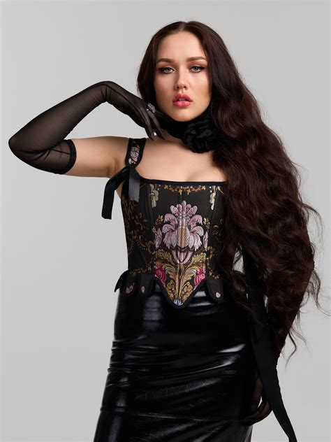 Lily Corset Krasnova