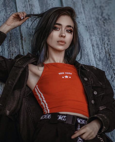 Anastasia Sereda R Sexymusicians