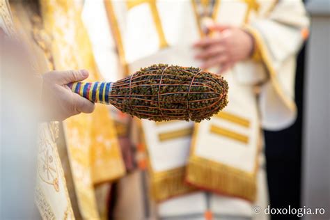 Foto Sfințirea Bisericii „sfântul Iulian Din Tars” Iași 2018 Doxologia