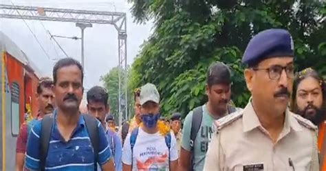 Manish Kashyap कोर्ट में पेशी के लिए मदुरई से बेतिया पहुंचा मनीष कश्यप