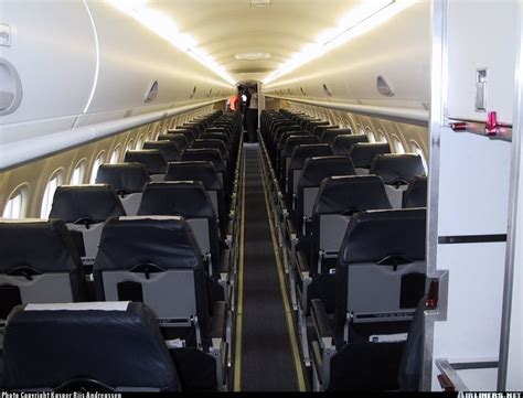 De Havilland Dhc 8 Dash 8 400 Dash 8q