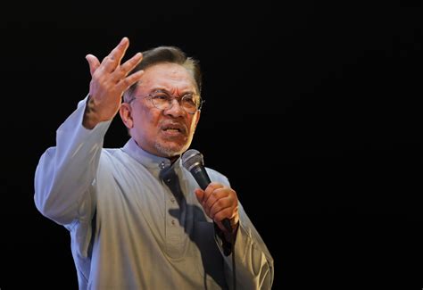 Anwar Azmin Needs To Resign If Conclusively Identified As Other Man In Sex Video Updated