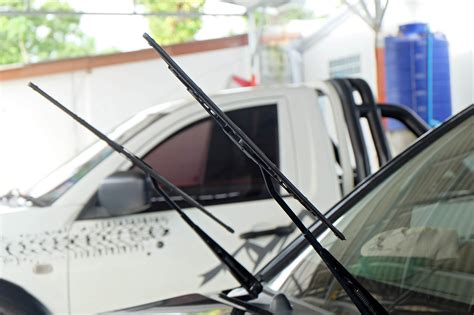 How To Change Your Windscreen Wipers Instant Windscreens NZ