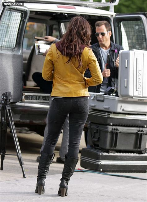 Megan Fox Ass In Jeans On Set For Tmnt May Th Nudbay
