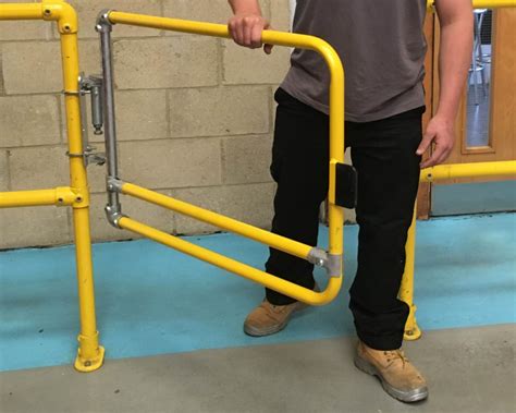 Top Benefits Of Self Closing Safety Gates FastClamp
