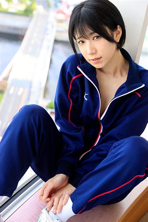 Piyo J Walk Uncle Please Teach Me Real Sex This Girl Is A Good Girl And It S Lewd