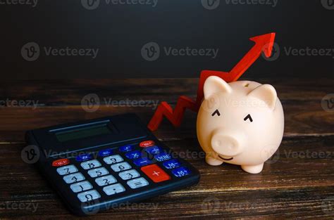 Alcanc A Feliz Y Una Calculadora Crecimiento Del Ahorro Enriquecimiento Y Riqueza Inversi N