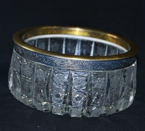 Конфетница — цена 4000 грн в каталоге Декоративные элементы Купить товары для дома и быта по