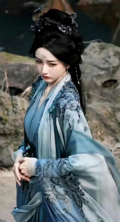 走過逃稅風波 「折腰」宋祖兒演千年姥姥「歷代最美」 娛樂即時 娛樂 世界新聞網