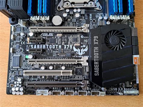 Asus Sabertooth X79 Cpu Intel I7 3820 24gb Ram