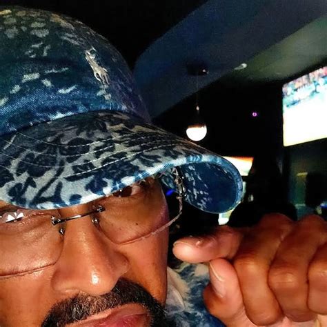 Mrjkr Hoggin Da Lane • Threads Say More