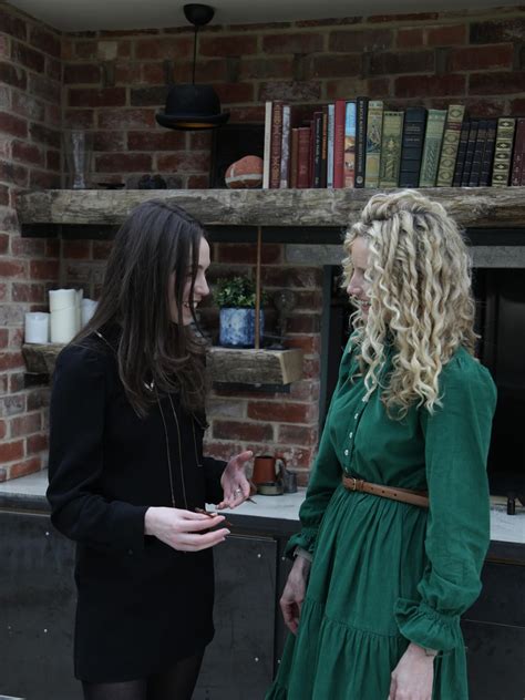 Suzannah Lipscomb Added A New Photo Suzannah Lipscomb