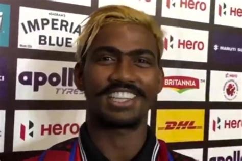 Geraldine Neumann Denunció A Un Conductor Televisivo Por Acoso Y Maltrato Infobae