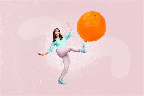 복합 스케치 디자인 아트 워크 3d 사진 콜라주 식도락가 요리사 영양물 섭취 식사 요리 아가씨 다리 펀치 오렌지 과일 감귤류 30 34세에 대한 스톡 사진 및 기타 이미지