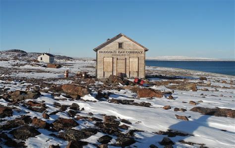 The Old Hudsons Bay Trading Post Fort Ross Nunavut [1600x1010
