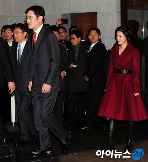 포토 신년하례식 참석하는 이재용 이서현