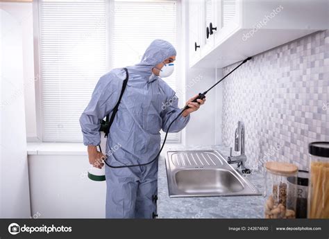 Exterminator Pest Control Man Pest Control