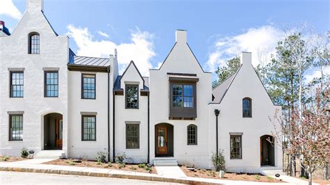 Steve Nygren Integrates European Housing Typologies In New Atlanta