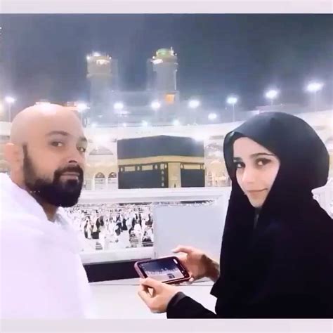 Singer Aima Baig Performed Umrah With Her Siblings Reviewit Pk