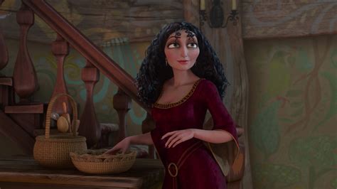 Kathryn Hahn Wants To Play Mother Gothel In Tangled Animated Times