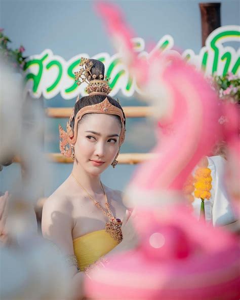 บันเทิง งดงาม แต้ว ณฐพรรำถวายองค์พญาศรีสัตตนาคราช