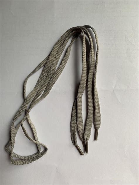 Шнурки 77 см — ціна 8 грн у каталозі Аксесуари для взуття Купити жіночі речі за доступною ціною